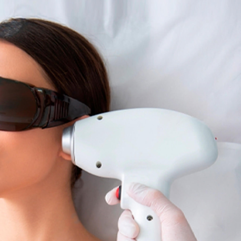 Laser Ears Woman | Skin Society